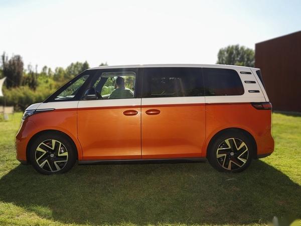 经典复刻 大众ID.BUZZ国内首发亮相 - 知乎