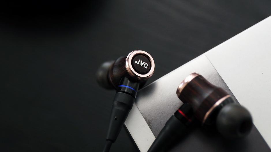 动圈耳机的灵魂在哪里？ JVC FW002木振膜耳机听音谈 - 知乎