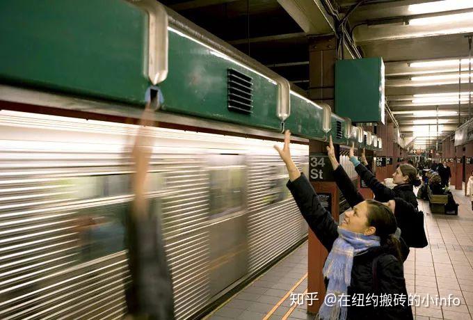 美国文化聚焦 | 纽约地铁站台公共艺术 - 知乎