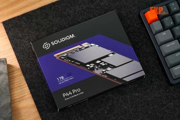 媒体观点｜Solidigm P44 Pro M.2 SSD评测 全套原厂方案 性能高效且稳定 - 知乎