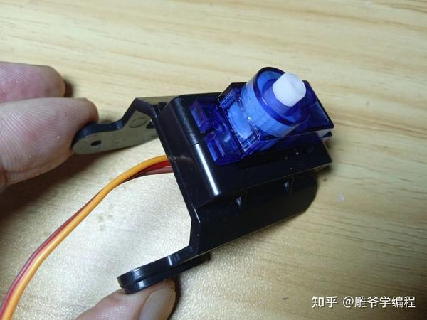 【雕爷学编程】arduino动手做（173） Sg90舵机双轴云台模块 知乎