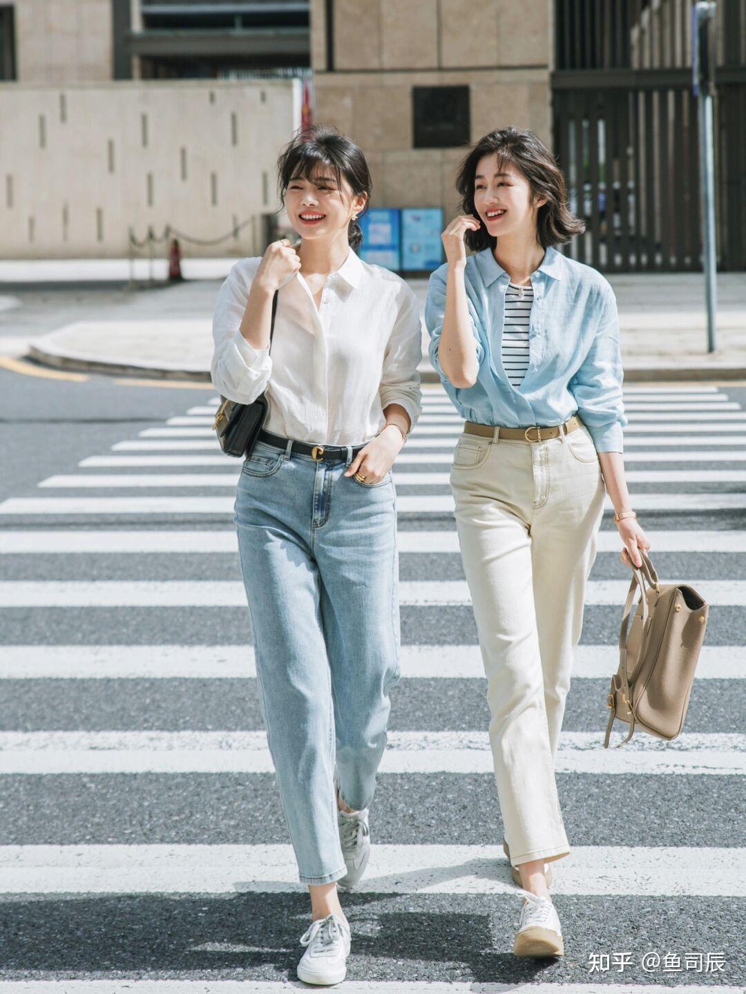 这才是夏日女人的通勤穿搭，衬衫搭配半身裙或牛仔裤，简约又洋气 - 知乎