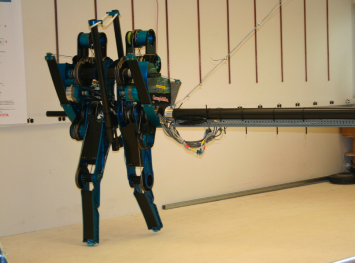 'Cassie' Robot---的研发历程 之‘ATRIAS’Robot - 知乎