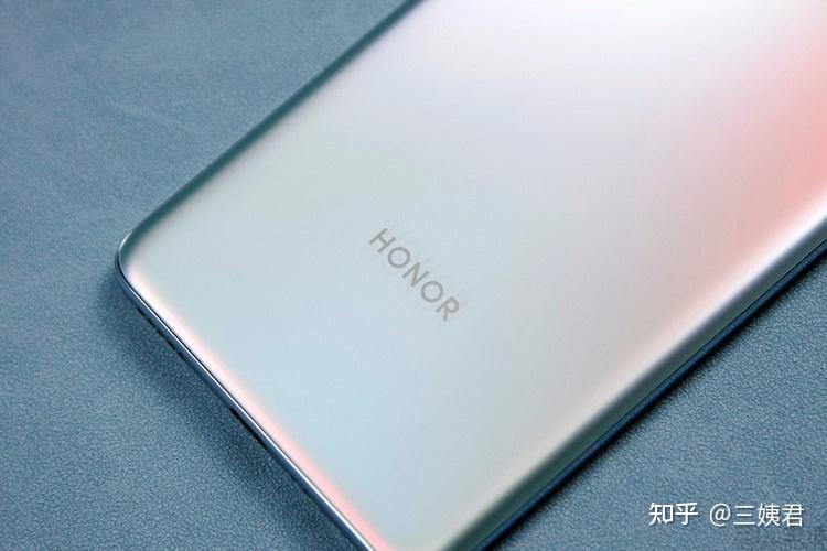 荣耀X40 GT评测：千元价位段的“性能之王” - 知乎