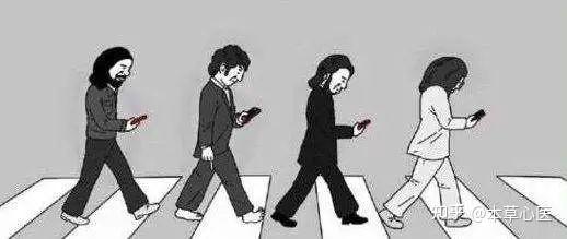 长期低头刷手机对颈椎伤害有多大？长时间低头看手机会怎么样？ - 知乎