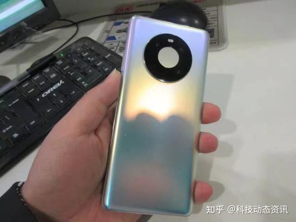 这4款华为手机，外观漂亮、手机保值，内行人也很喜欢！