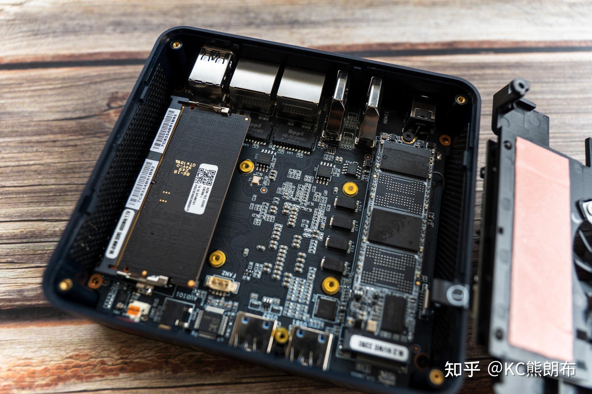 零刻 EQ12 Pro 深度体验(上) 开箱与性能测试