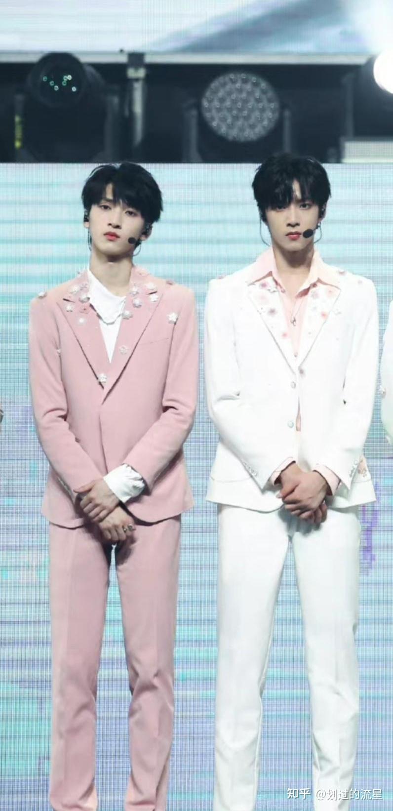 刘耀文 严浩翔两大rap的双A瞬间，文严文太好磕了 - 知乎