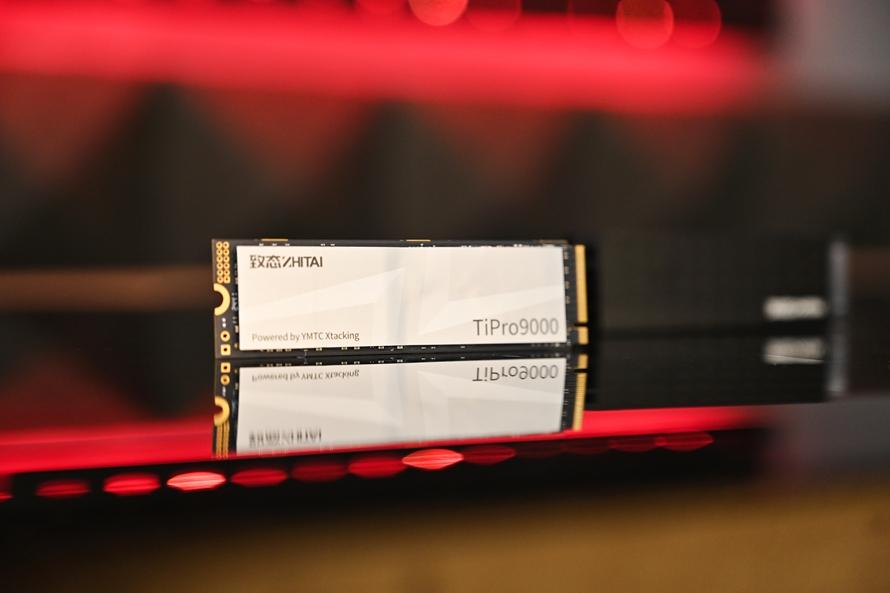 为AI大模型提供强有力的存储保证：致态TiPro 9000 4TB版本评测 - 知乎