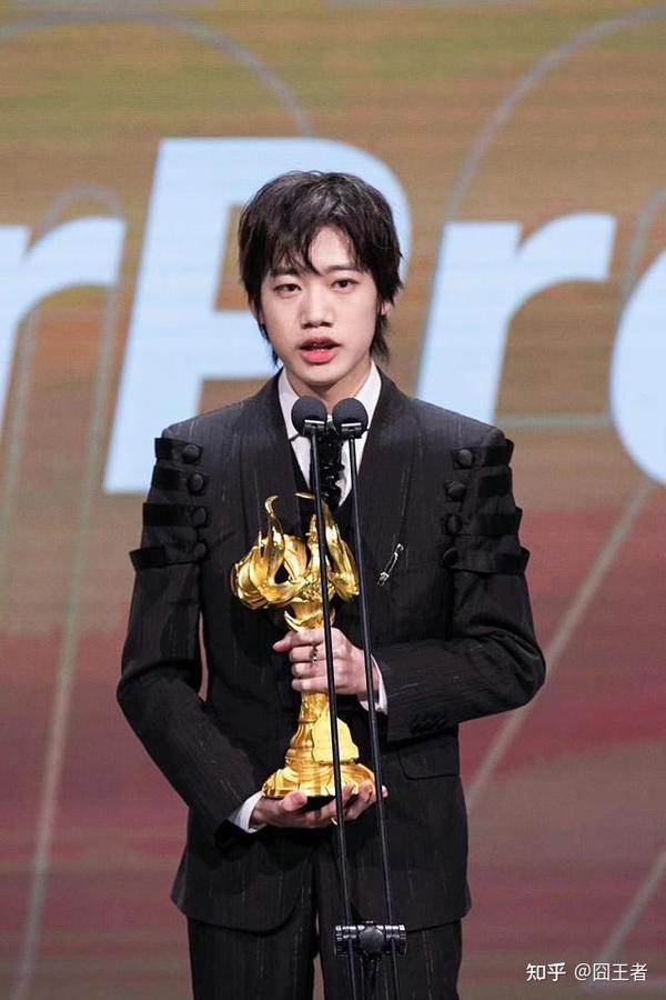 电竞之乡？KPL选手多来自江西、湖南、湖北，为何北方选手这么少