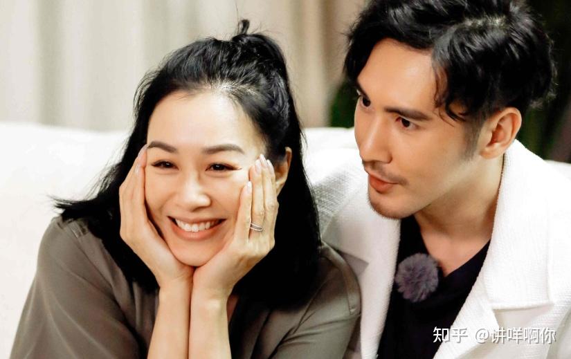伤风败俗！钟丽缇大女儿当众脱内衣裤子，还曾晒半裸照！ 知乎