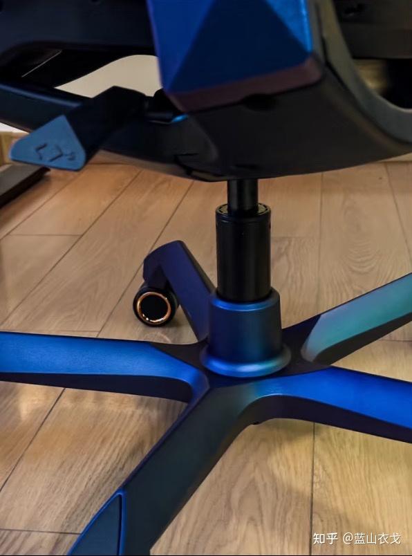 【618电竞椅推荐】久坐游戏党的福音，3000元以内如何找到一款舒适、耐用的完美电竞椅？傲风G7、永艺Flow550、TGIF拓际 T0 ...