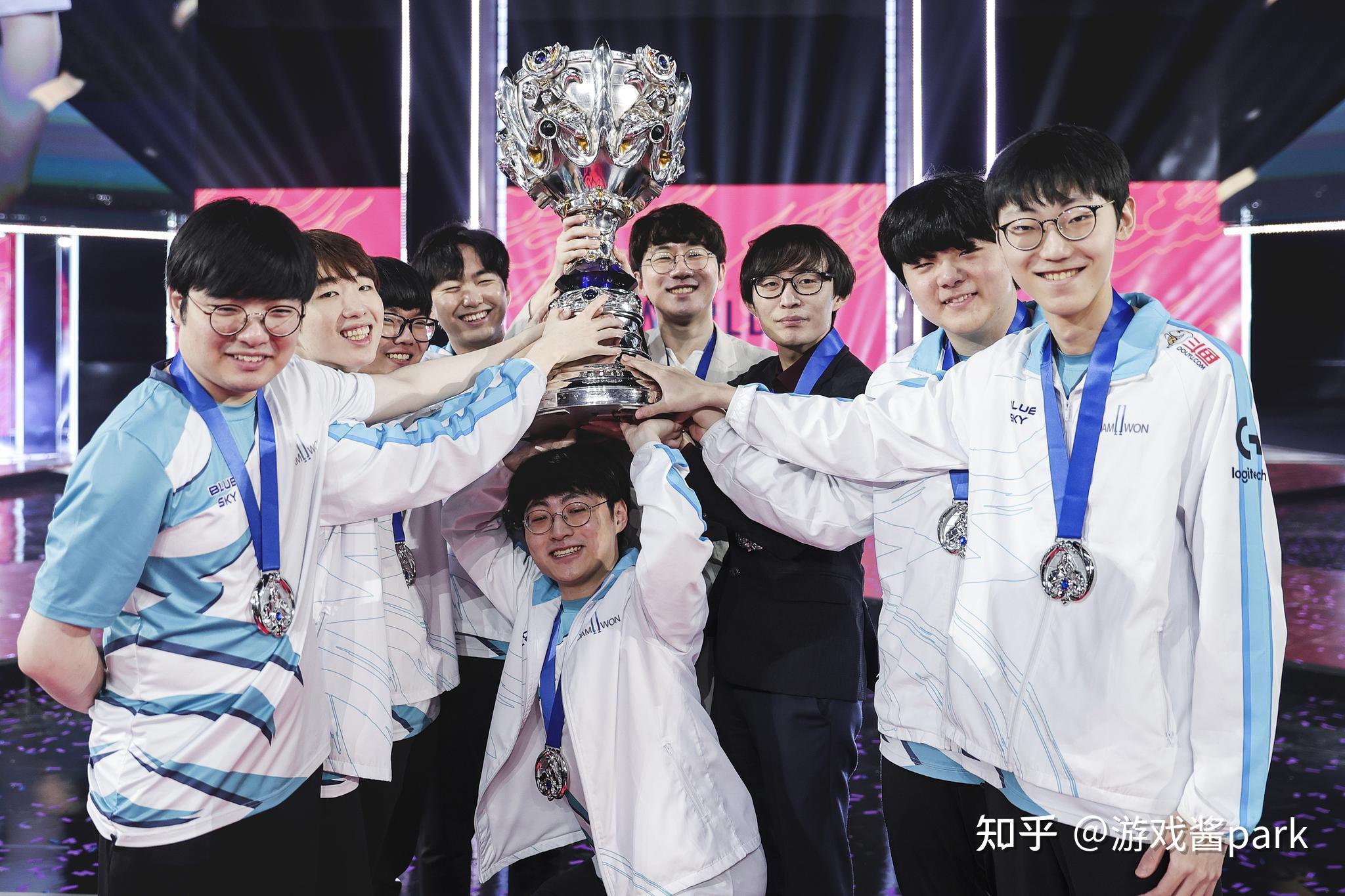 一文读懂：英雄联盟S1-S12赛季历届S赛冠军胜率，哪一届最碾压？ - 知乎