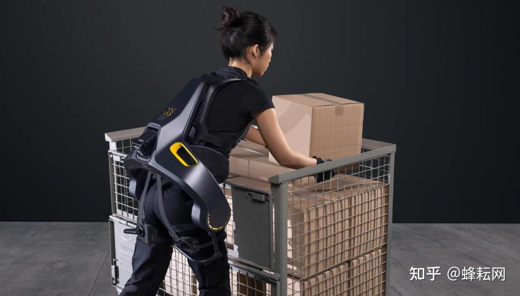 史上最轻的外骨骼装备亮相，人人化身“大力士” - 知乎
