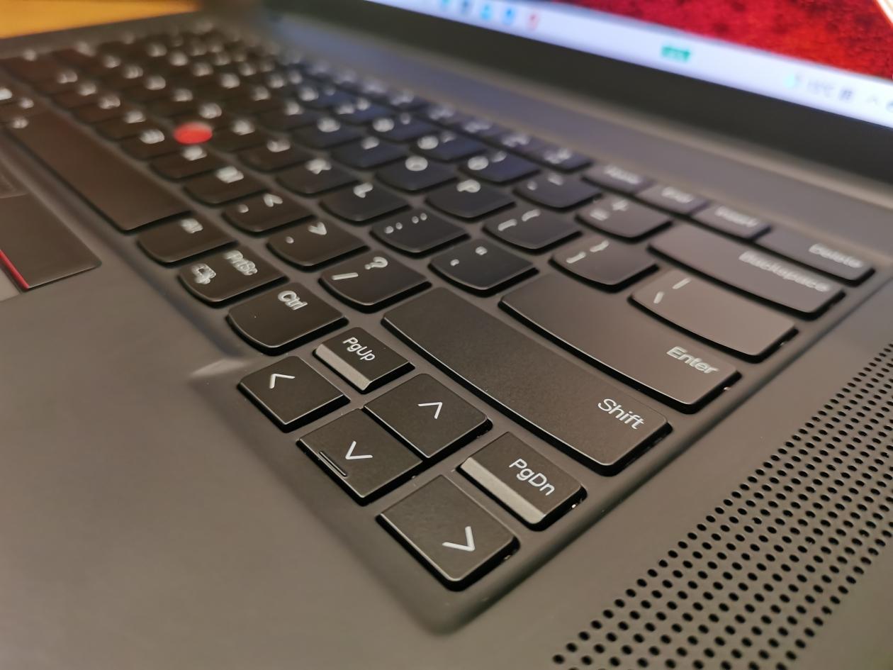 日臻完美——旗舰级高性能创作本ThinkPad X1 隐士体验及新品展望 - 知乎