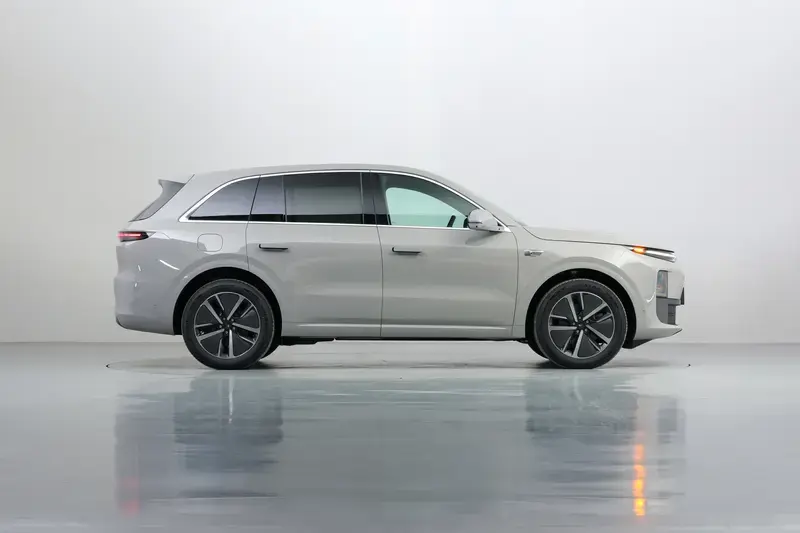 【理想L6上市72小时累计定单突破10000台 售24.98万元起】 - 知乎