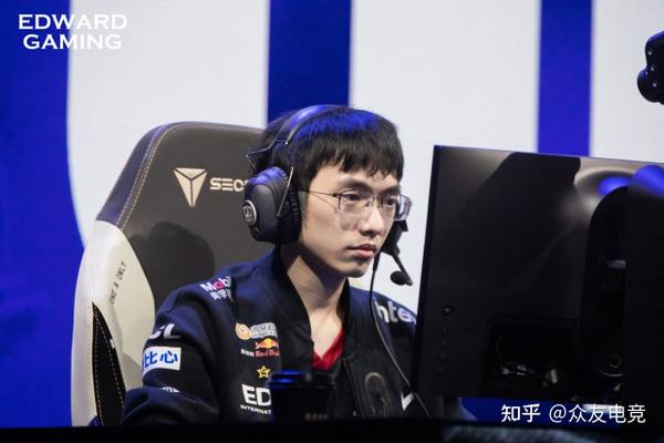 惨被让二追三 EDG2比3不敌DRX！上单把把发挥失常 五打四龙魂被抢 - 知乎