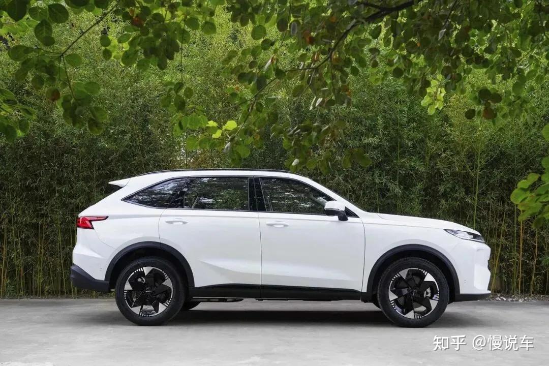 车长达到4.8米，咖啡OS3座舱系统 哈弗H6L实车亮相 - 知乎