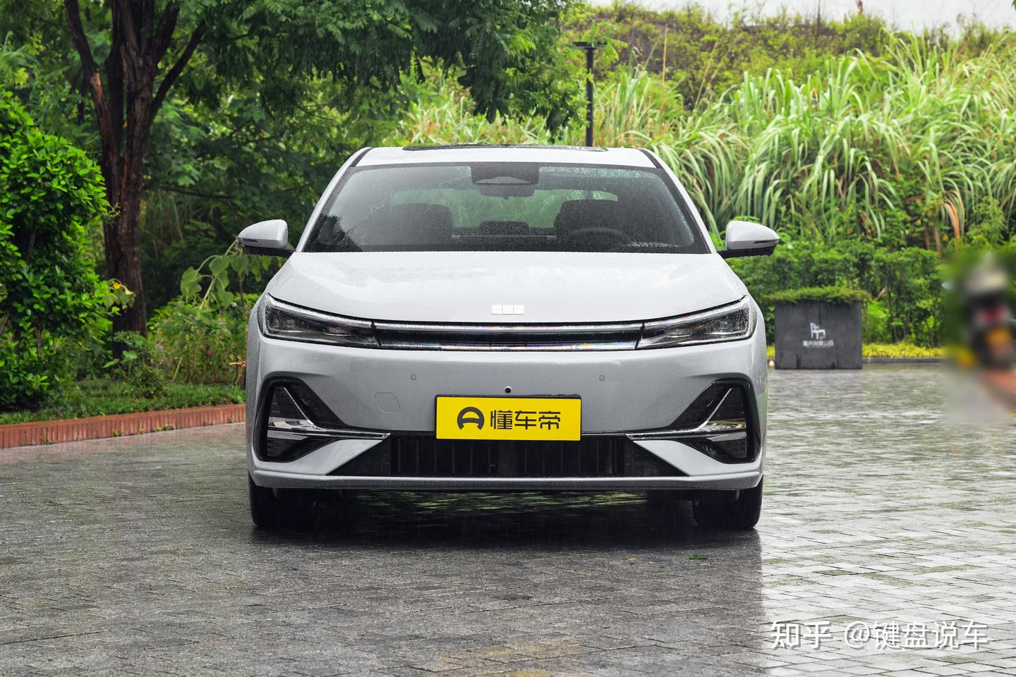 2.67L油+2100km续航！银河A7预售在即，秦L “省油王”宝座悬了？ - 知乎