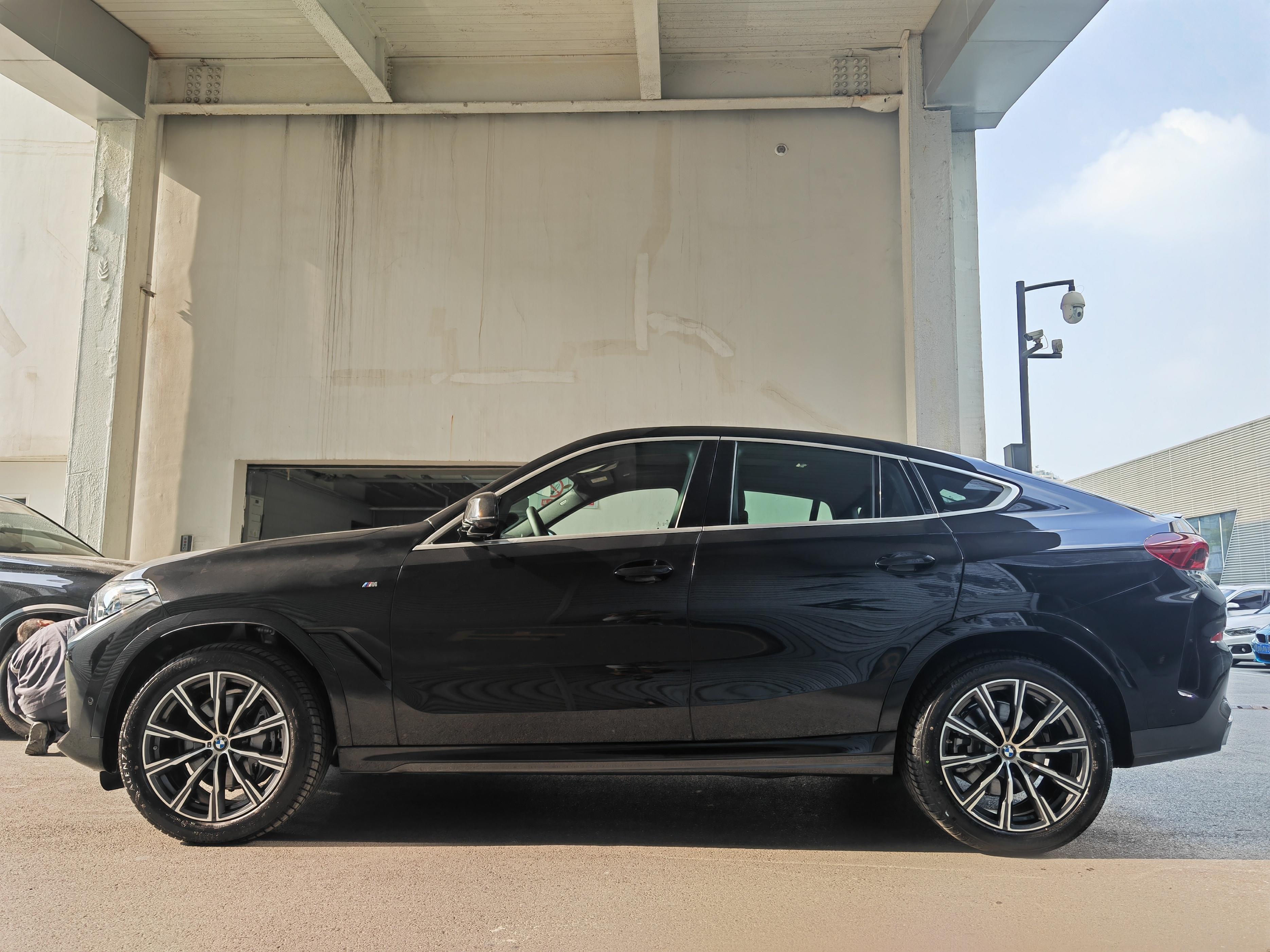 没买国产宝马X5L，70万出头拿下一台进口的3.0 X6，感觉更值 - 知乎