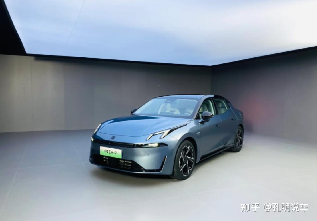 领克07EM-P实车，“青蛙眼”变犀利，插电混动中型空间 - 知乎