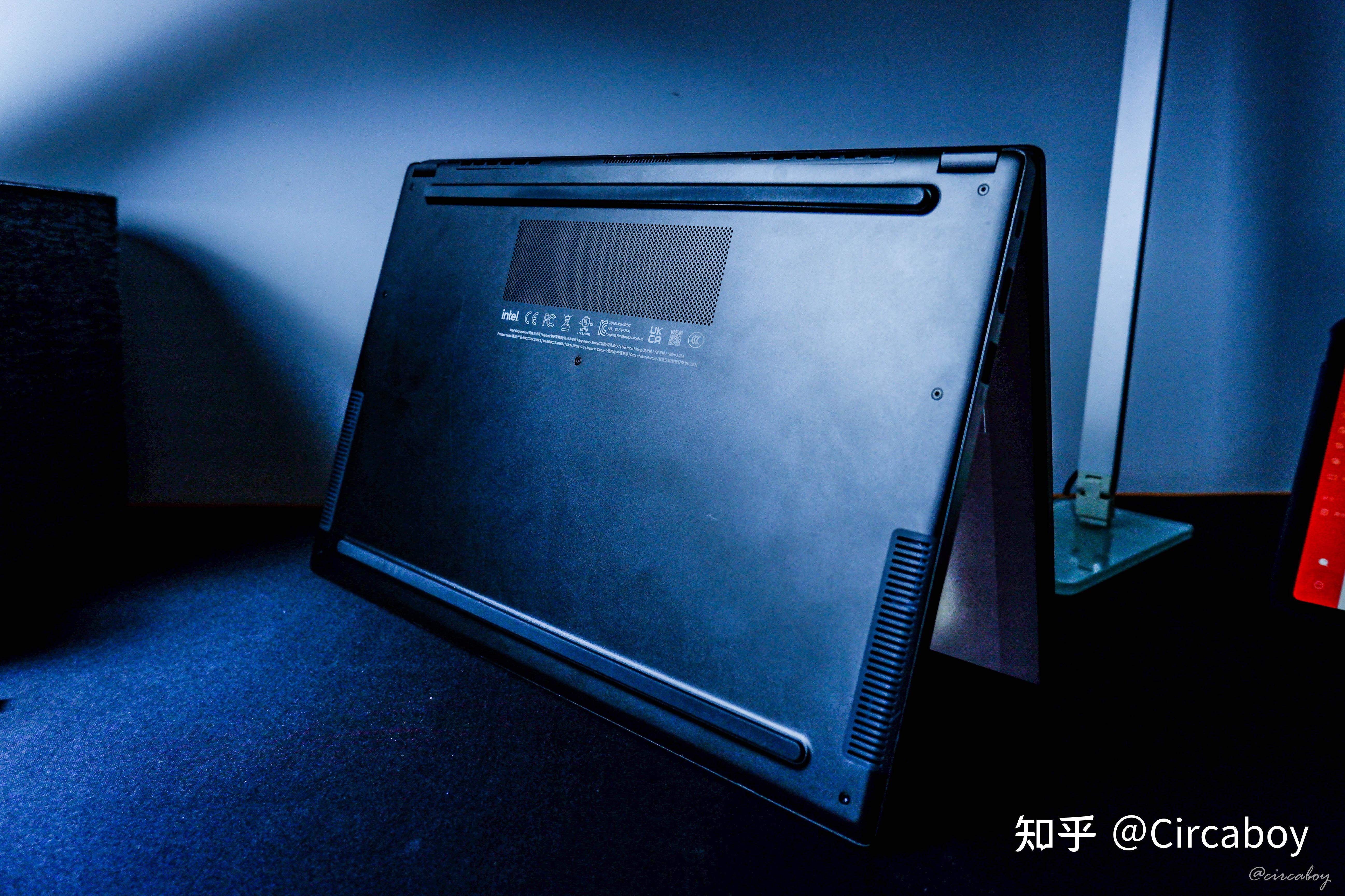 原厂笔记本标杆-Intel NUC M15笔记本使用体验