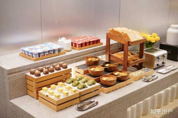 大家觉得亚朵酒店和全季哪个好？