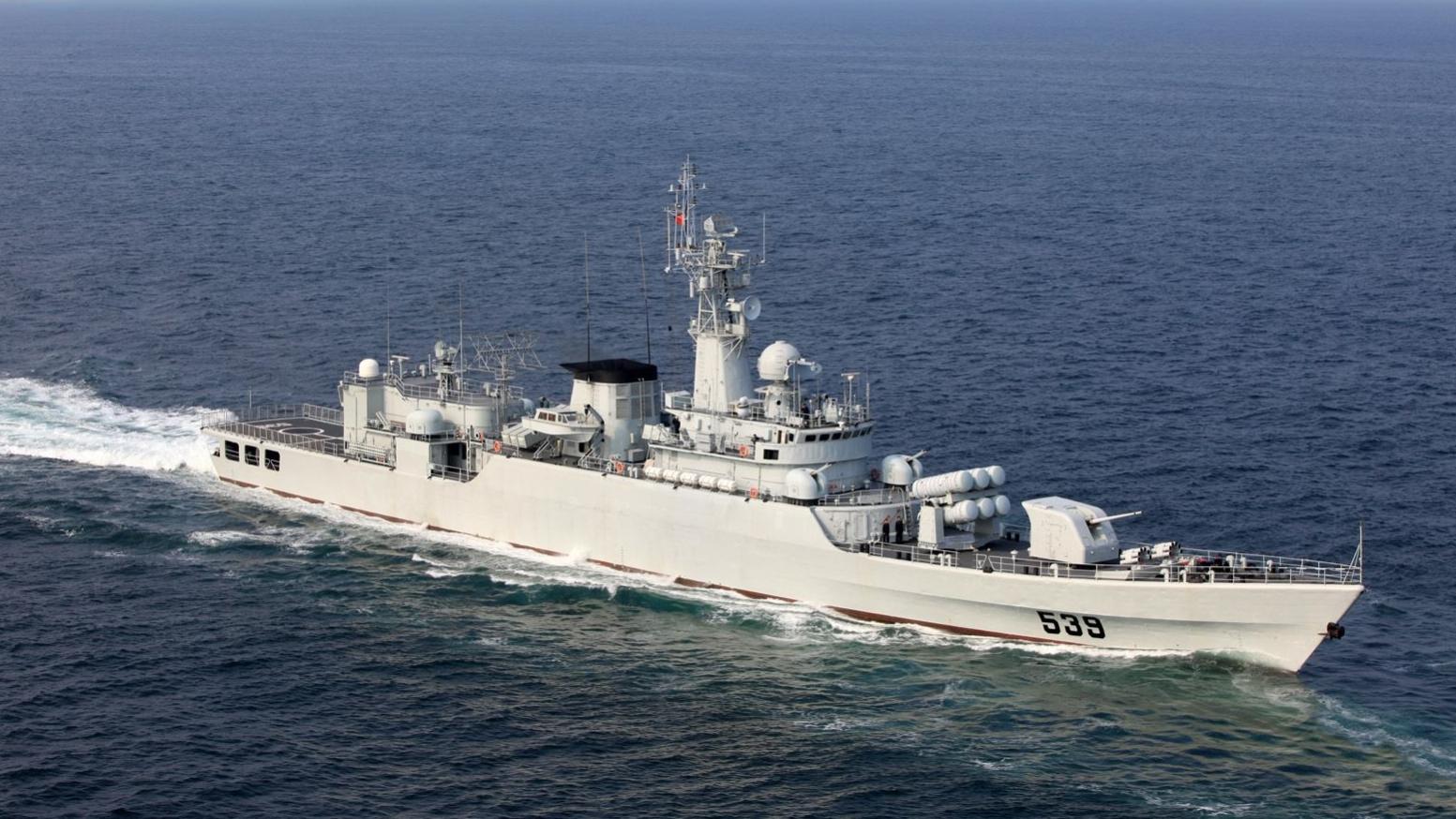 请问怎样从外观区分052C/D 054A 055和056？ - 知乎