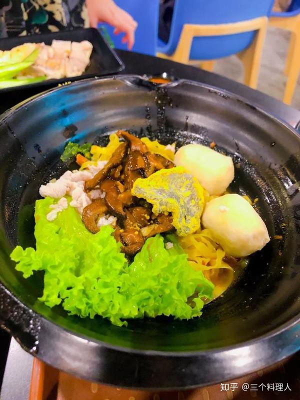 叻沙、肉脞面、肉骨茶……探寻新加坡之味 - 知乎