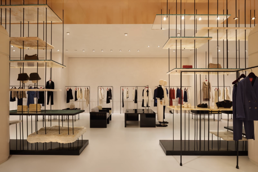 EP YAYING 雅莹在新泽西州开设美国首家精品店 - 知乎