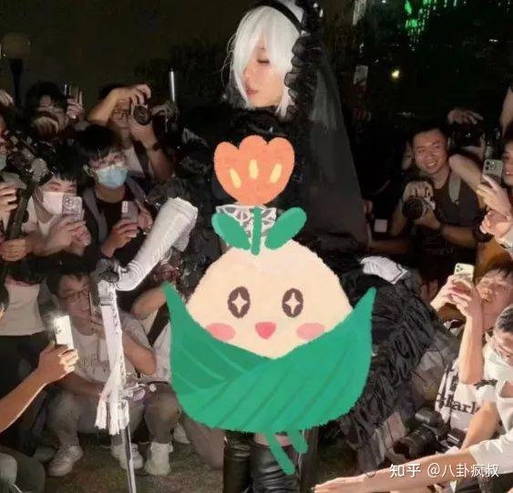 漫展女Coser走光频发，低俗才能博眼球？ - 知乎