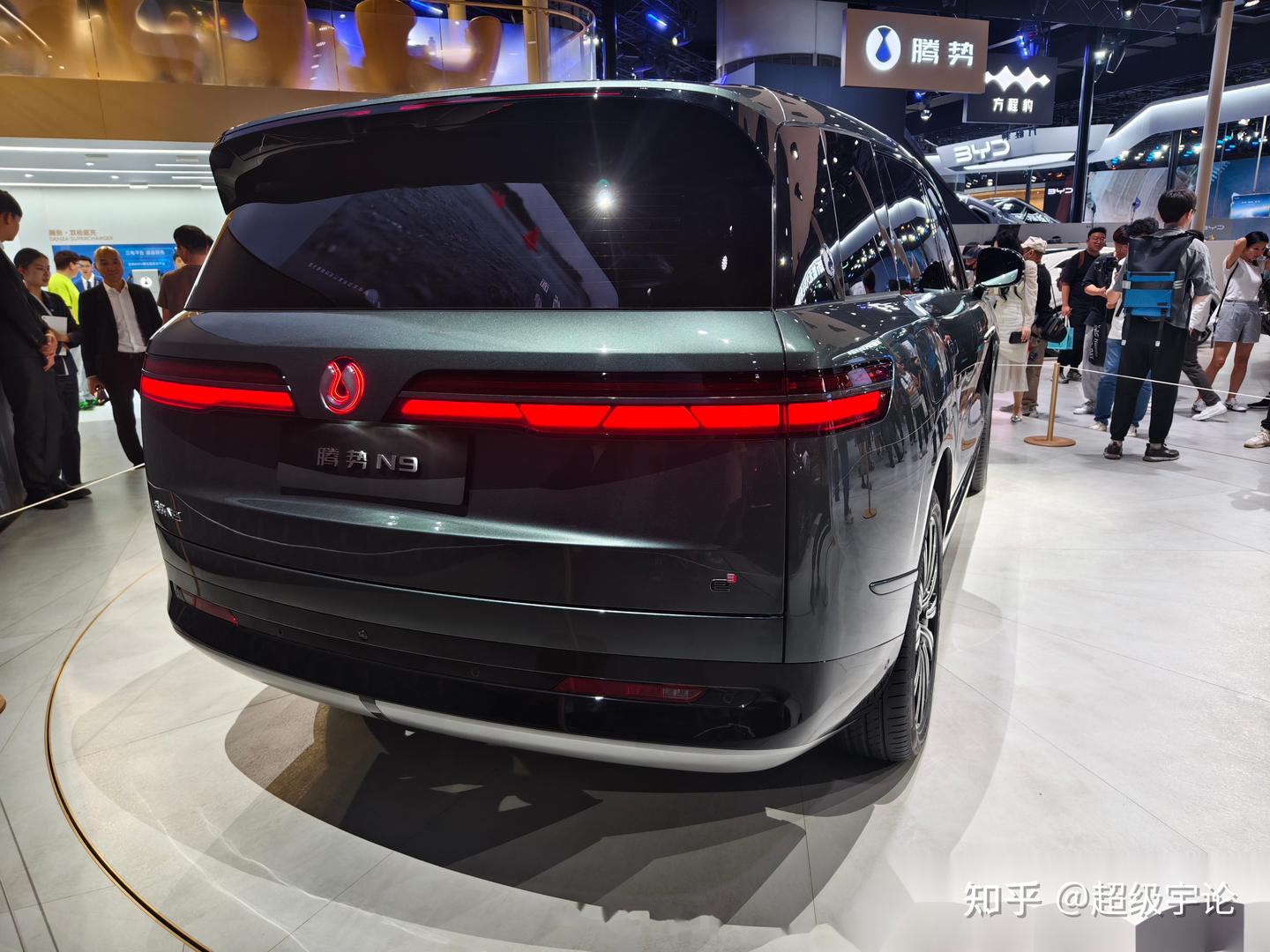 腾势N9成为旗舰SUV爆款 第1万辆整车正式下线 - 知乎