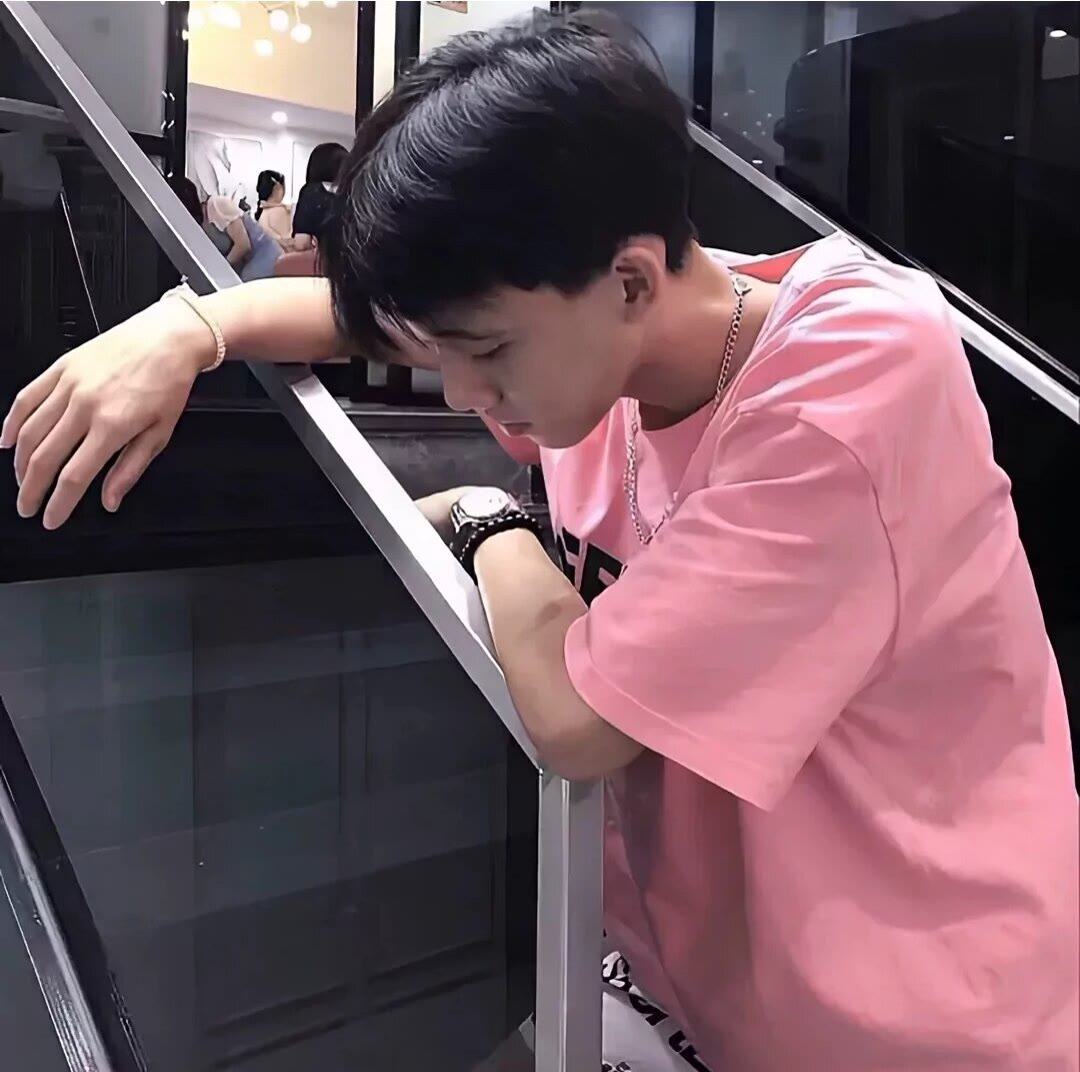 第1139期｜情侣头像：0928不明显的单人情头推荐 - 知乎