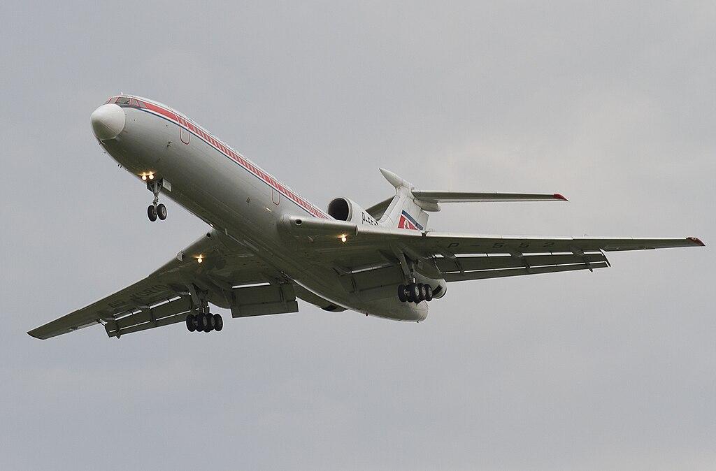 图-154 / Tupolev Tu-154（第二部分：运用者、事件和事故、在展飞机、规格）- 中英文维基百科词条融合，由辽观搬运、翻译、整合 ...
