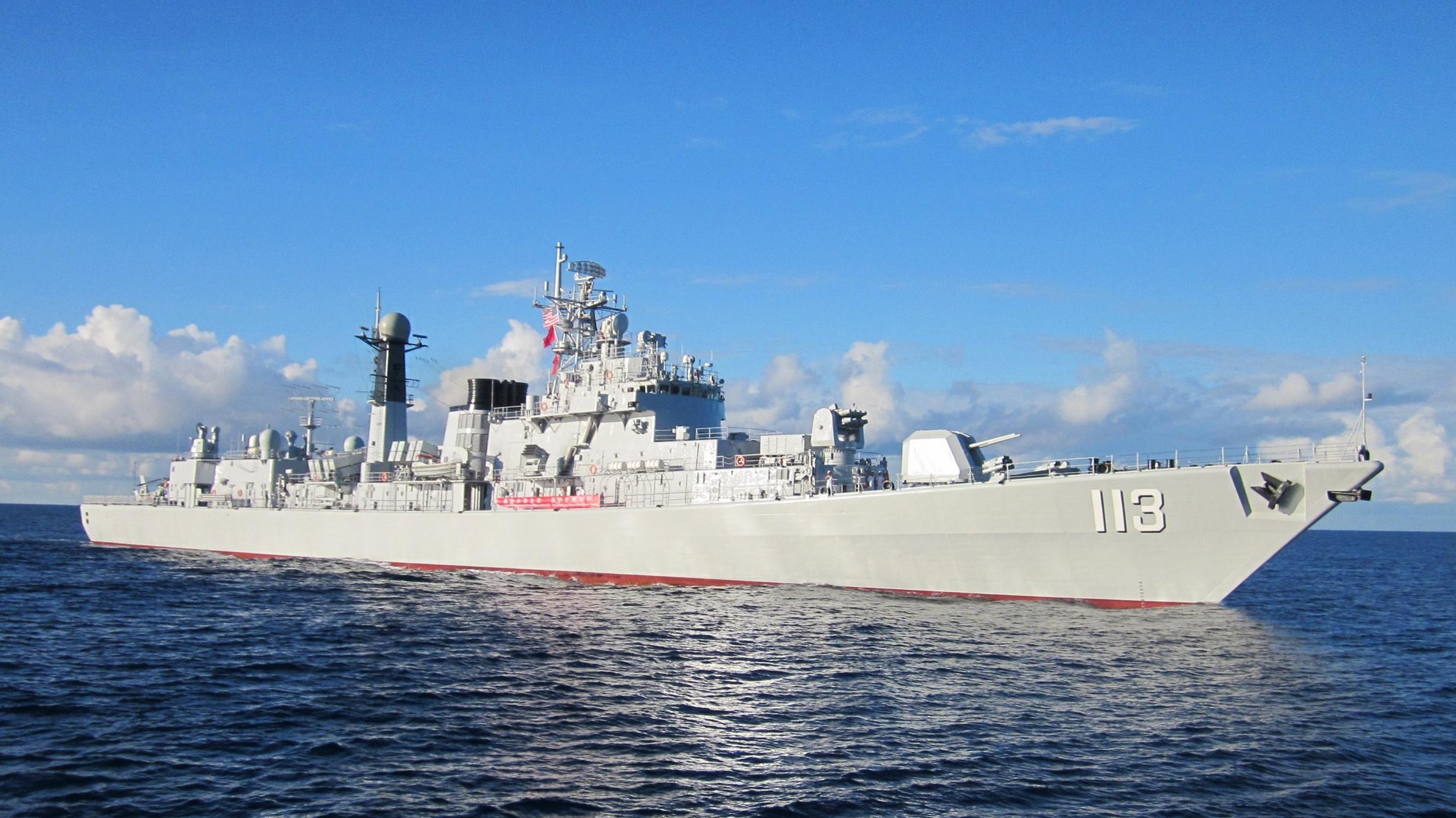 请问怎样从外观区分052C/D 054A 055和056？ - 知乎