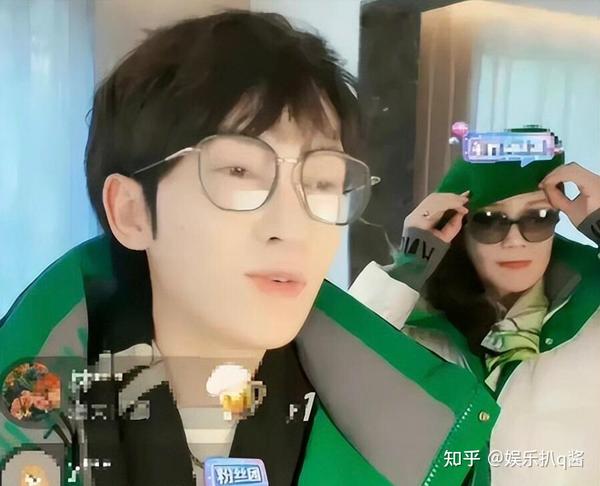 张兰又整活了!直播间戴绿帽子,并喊话女孩子们:千万别给别人带 知乎