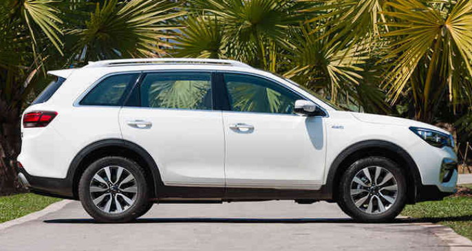 非主流合资SUV谁更出彩？起亚KX7对比标致5008 - 知乎