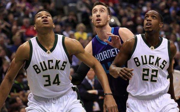 ROR看体育：雄鹿VS骑士 112比104雄鹿轻松取胜！ - 知乎