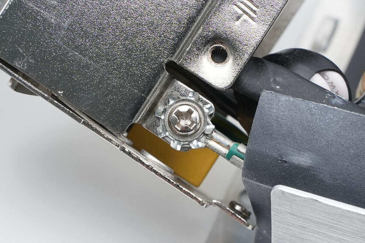 拆解报告：GreatWall长城730W白金牌服务器电源GW-ERP2U700(90+) - 知乎