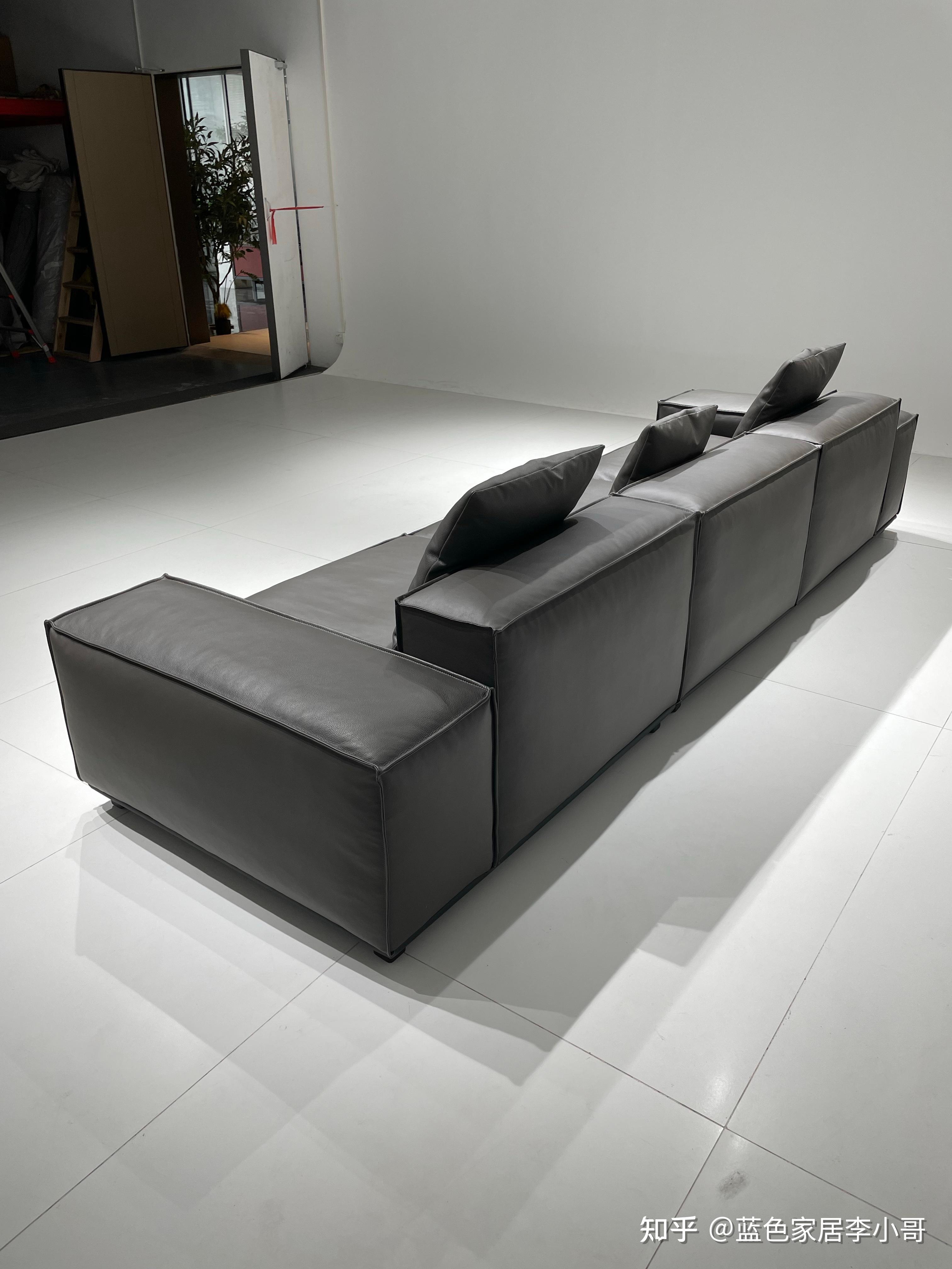 慵懒版豆腐块沙发｜全羽绒包裹 满满包裹感 ️ - 知乎