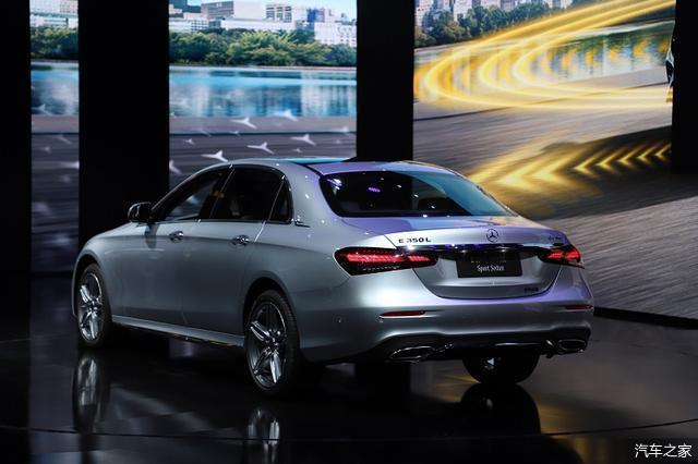 2020北京车展探馆丨全新家族式设计 新款奔驰E350L实拍 - 知乎