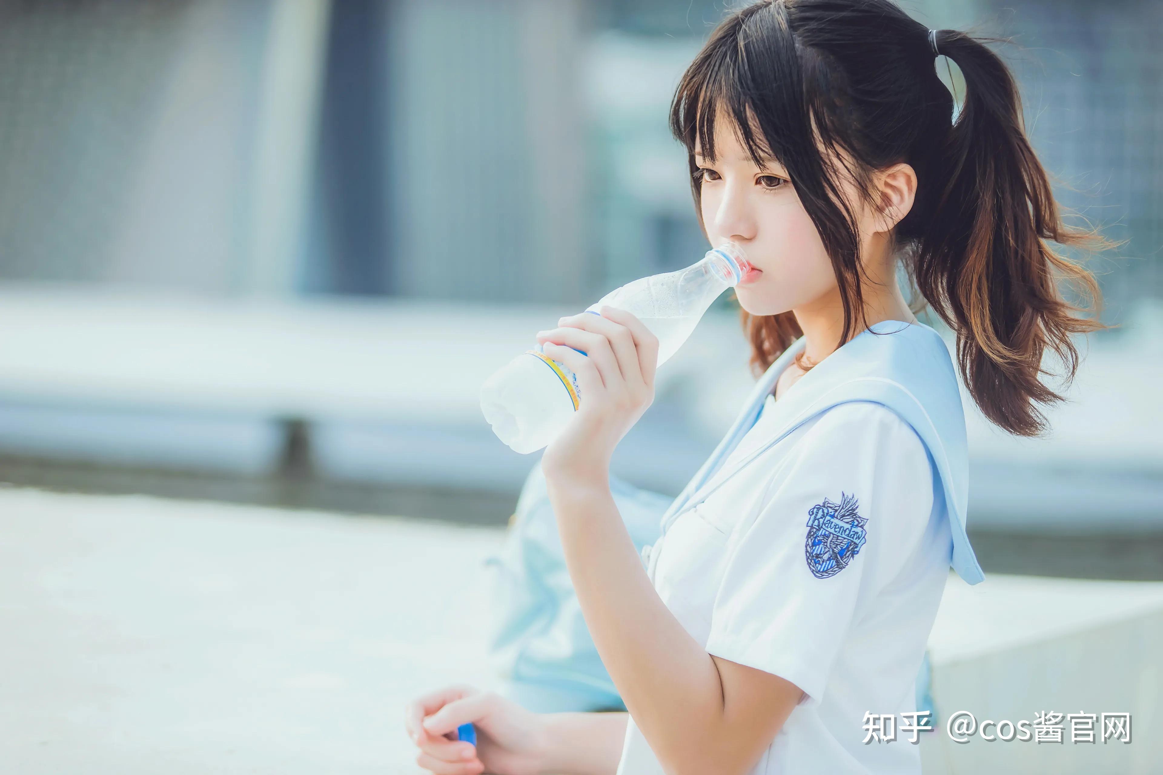 桜桃喵 - JK女子高中生写真图集 [19P-163.01 MB] - 知乎