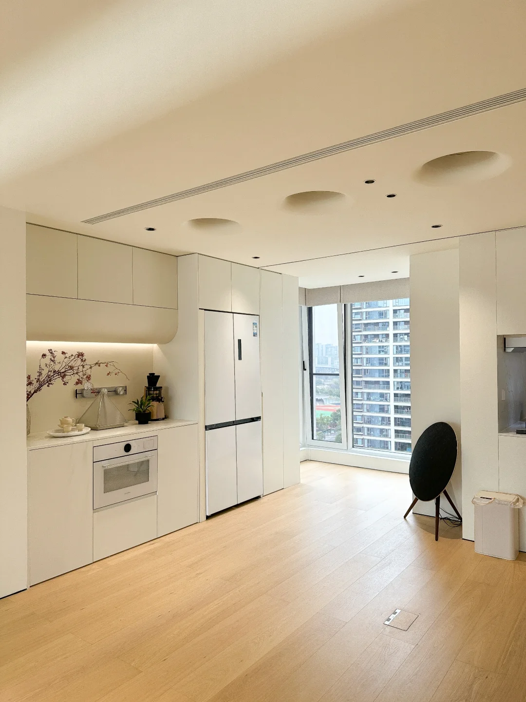 爆款神机预定！华凌冰箱618爆火，3k价位的60cm超薄零嵌+双系统+自动制冰冰箱，华凌神机547是来报恩的吧！