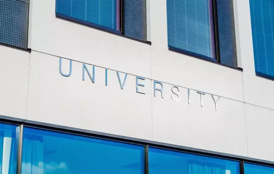 在外国人眼中，College 和 University的区别到底是什么？ - 知乎