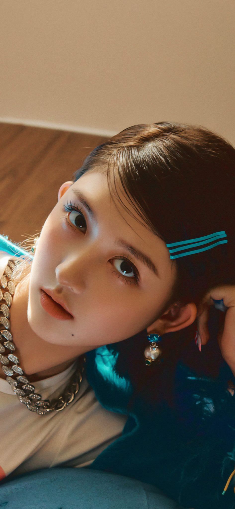 爱豆壁纸 | LOVE DIVE概念照 Gauel@IVE - 知乎