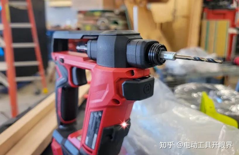 瞬转无忧！世纪（Skil）上市旋转机头无绳电钻DL6300D - 知乎