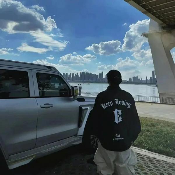 80张男生头像 - 知乎