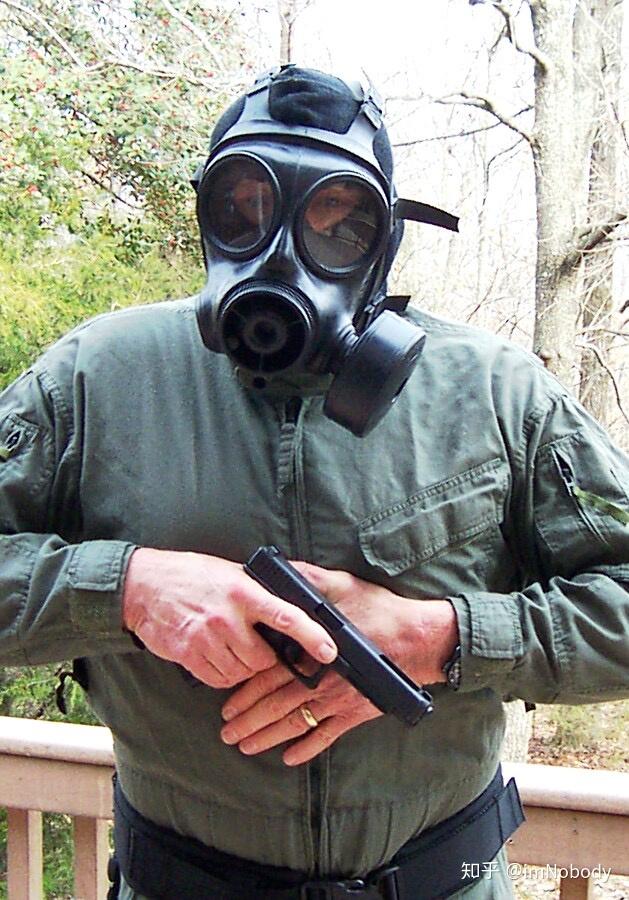 手枪准备姿势简介 - 知乎