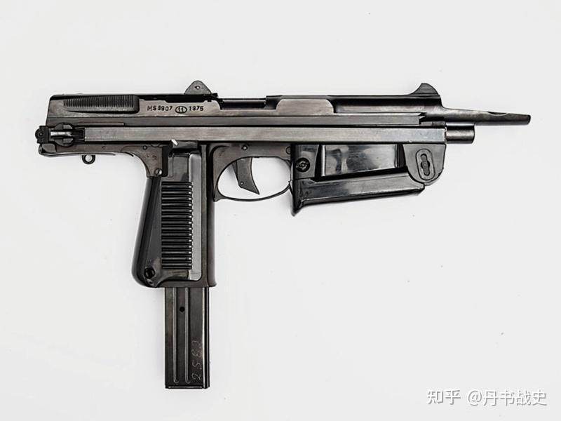 波兰wz.63式冲锋枪，我国曾缴获仿制成82式微型冲锋枪 - 知乎