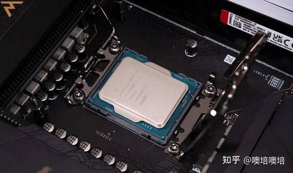 比肩12600K的黑盒神U，英特尔Core i5-13490F - 知乎